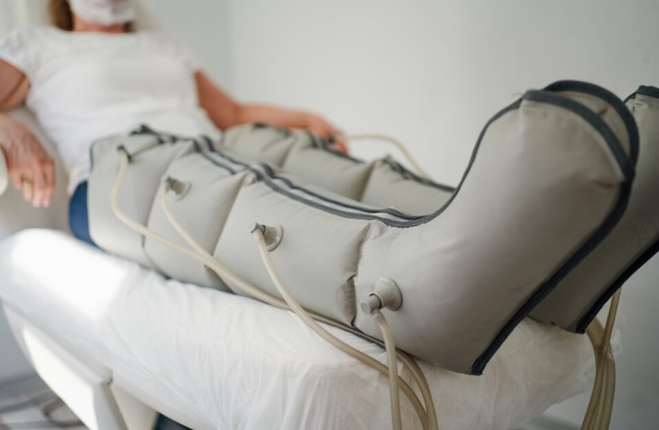 The Benefits & Advantages of Compression Therapy